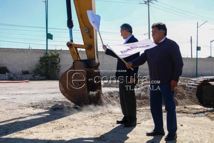 Coloca Gobernadora Lorena Cuéllar primera piedra de la ciudad ...